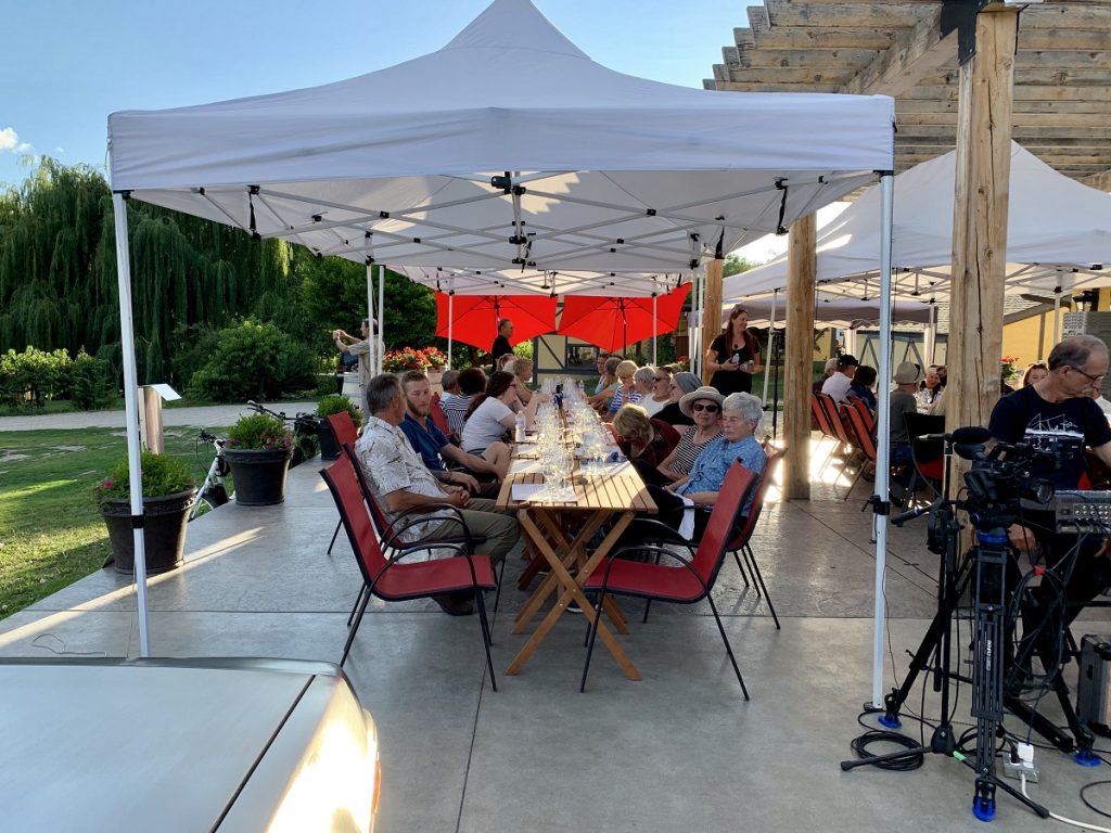 BACK IN TIME WITH SUMMERGATE WINE - Gonzo Okanagan Music, Technology ...