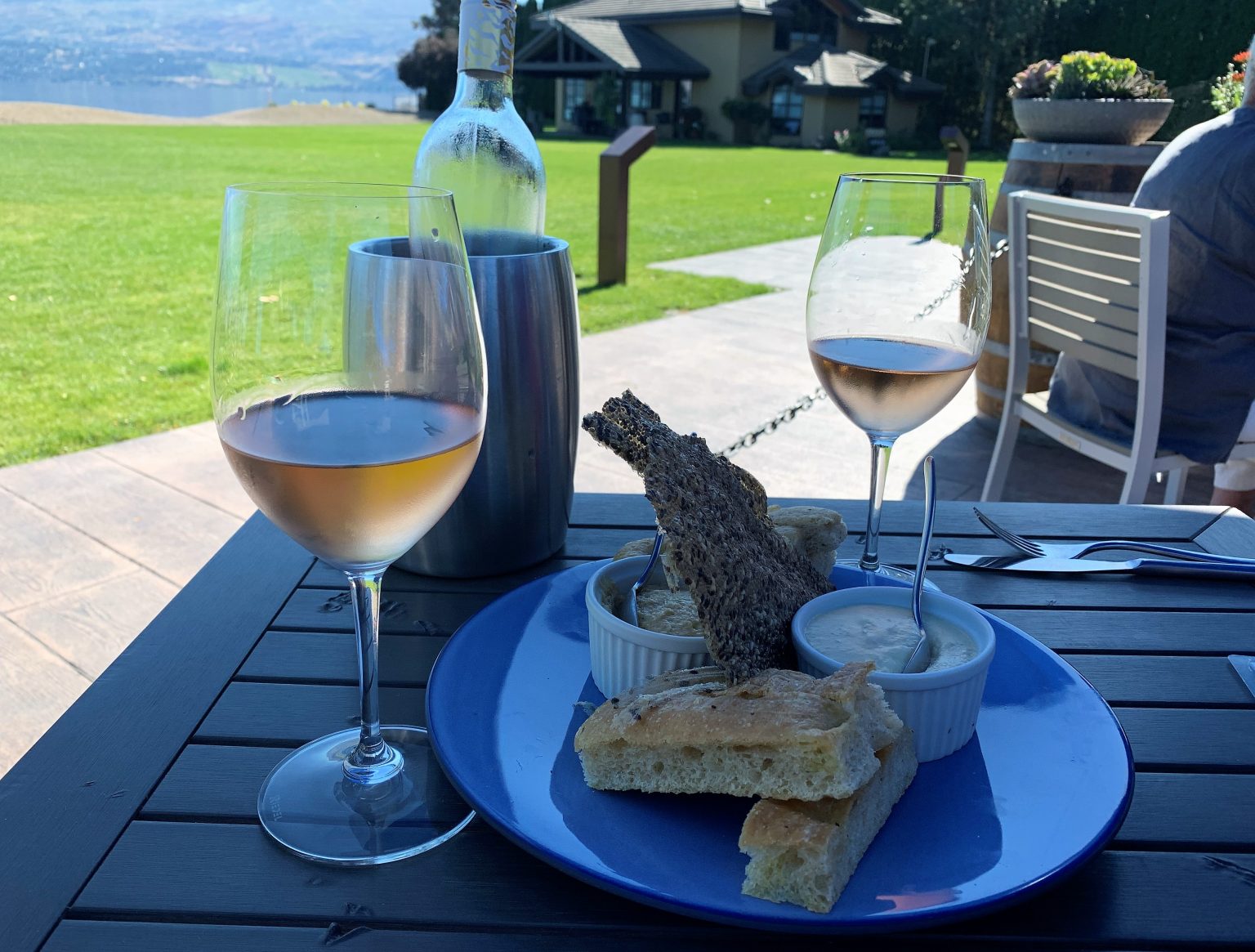 LOVE AT FIRST SIGHT AT FRIND ESTATE WINERY - Gonzo Okanagan Online News ...